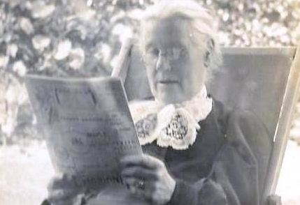 Joseph George Stokes and family, sometime of Hoddesdon, or The Wonder ...