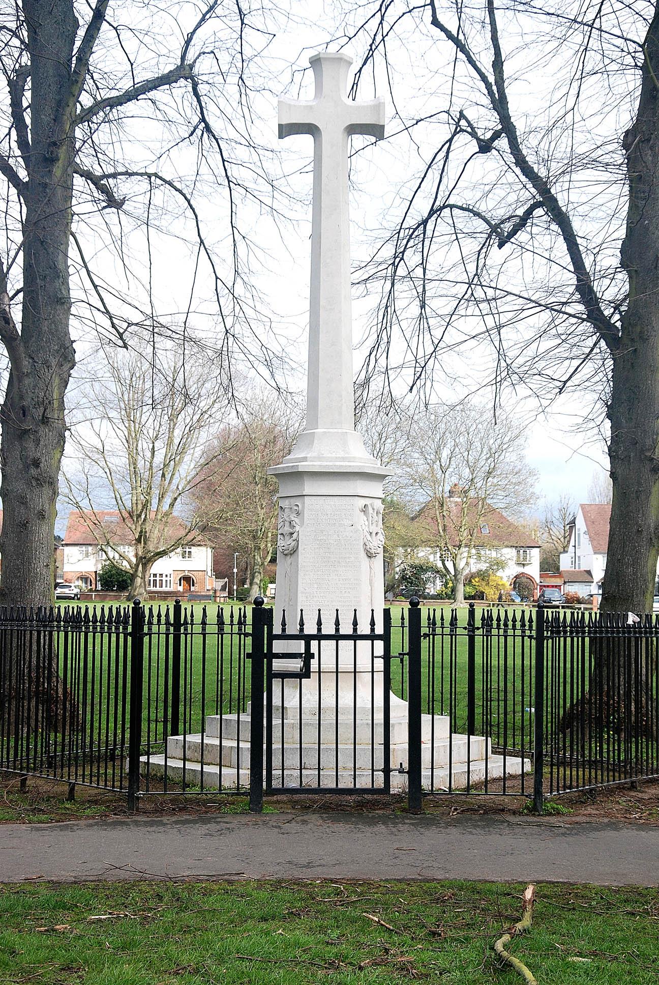 Broxbourne War Memorials | Soldiers of Broxbourne | Herts Memories
