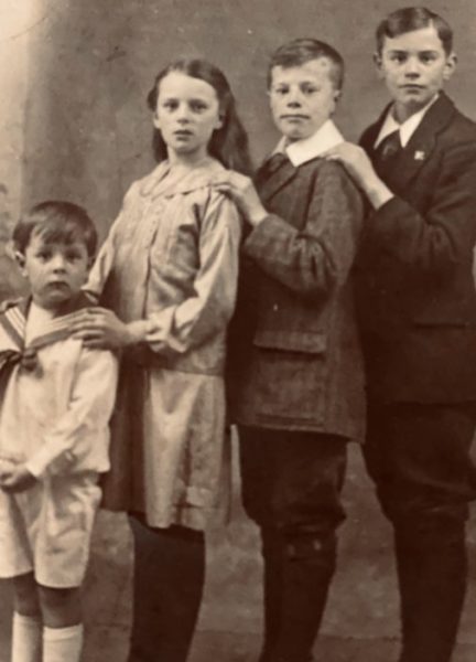 Parent and Siblings (Takeley) of Oliver Faircloth of Albury | Bishop's ...
