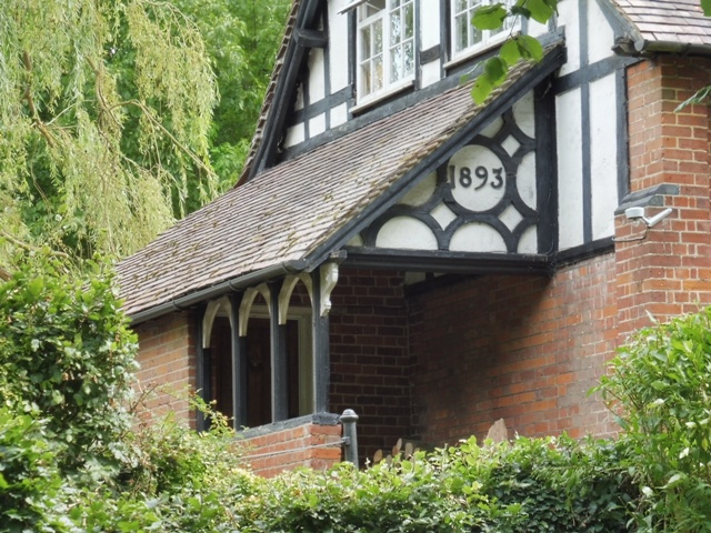 Braughing. Cross or Memorial Hall | Almshouses, Braughing | Herts Memories