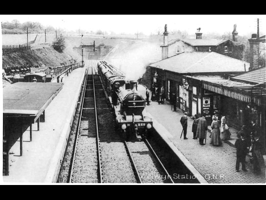 Cole Green Way Photo Gallery | Lost Rails | Herts Memories