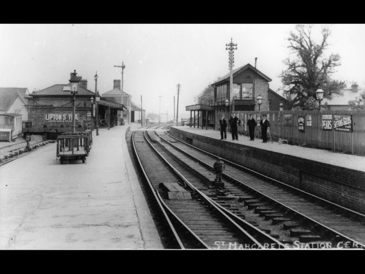 The Bunt Photo Gallery | Lost Rails, Buntingford | Herts Memories