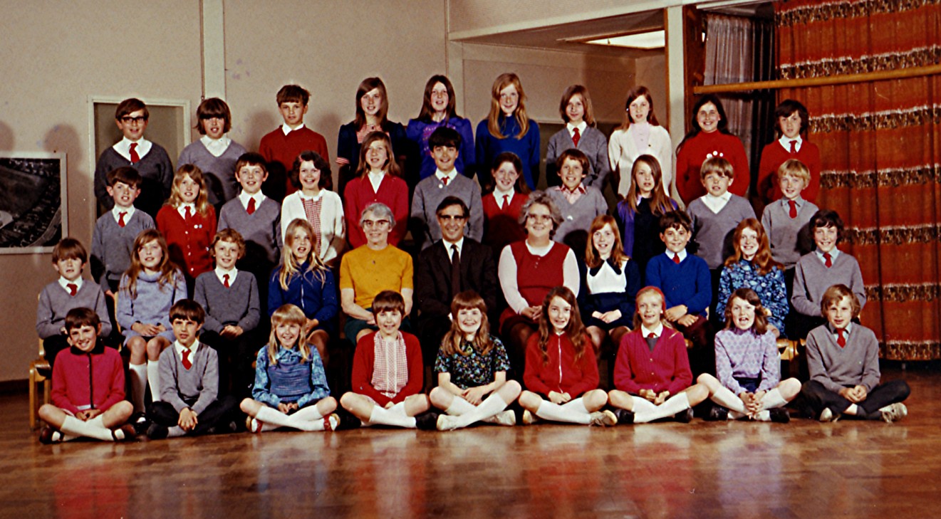 Junior School Class | Redbourn Junior Schools | Herts Memories