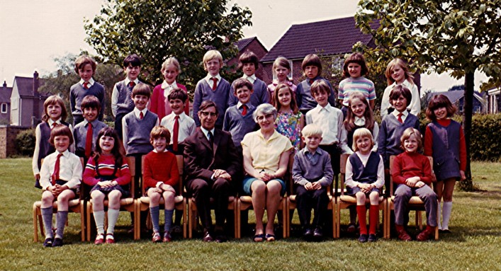 Junior School Class | Redbourn Junior Schools | Herts Memories