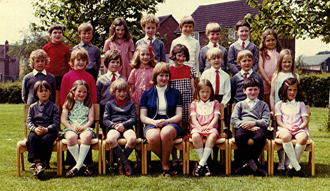 Junior School Class | Redbourn Junior Schools | Herts Memories