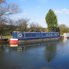 Canal Boats | Rivers and canals, Wigginton | Herts Memories