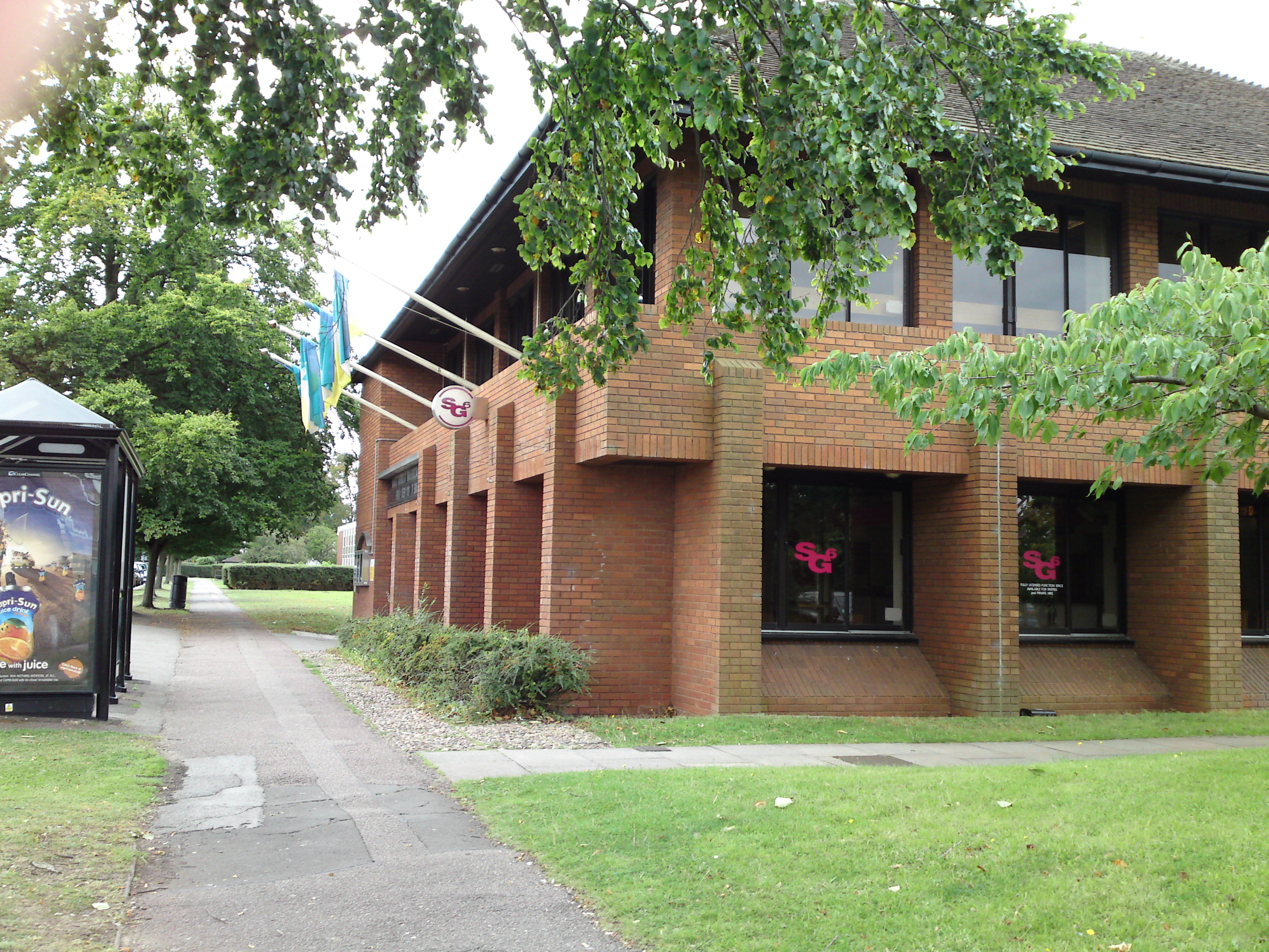 Plinston Hall | My Favourite Place Project 2009 - Leisure | Herts Memories