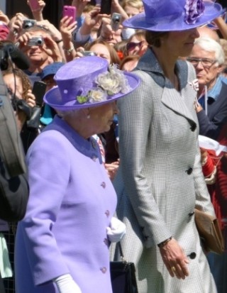 The Queen's visit to Hitchin | Her Majesty Queen Elizabeth II, Hitchin ...