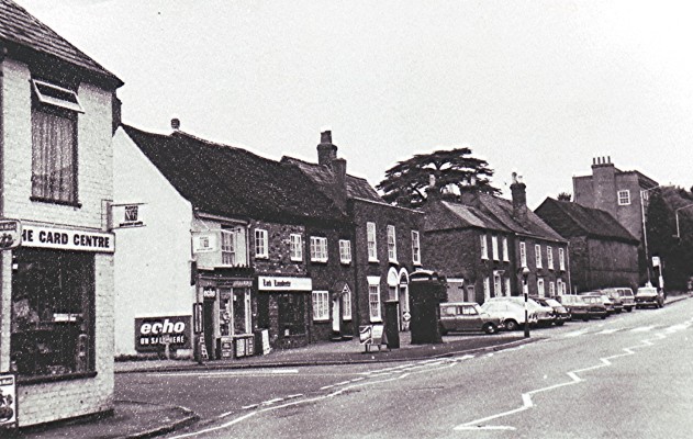 High Street (South) | Redbourn High Street | Herts Memories