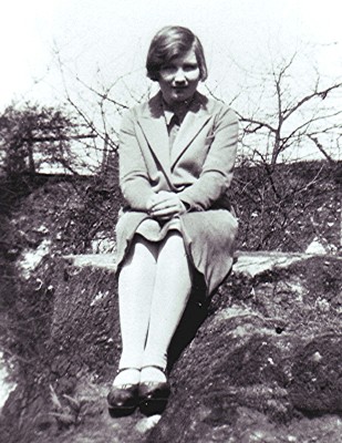 Hilda Smith | Redbourn Individuals S-U by surname | Herts Memories