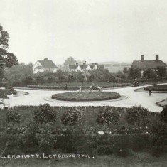 Sollershott Circus - The UK's first roundabout | Letchworth Places ...