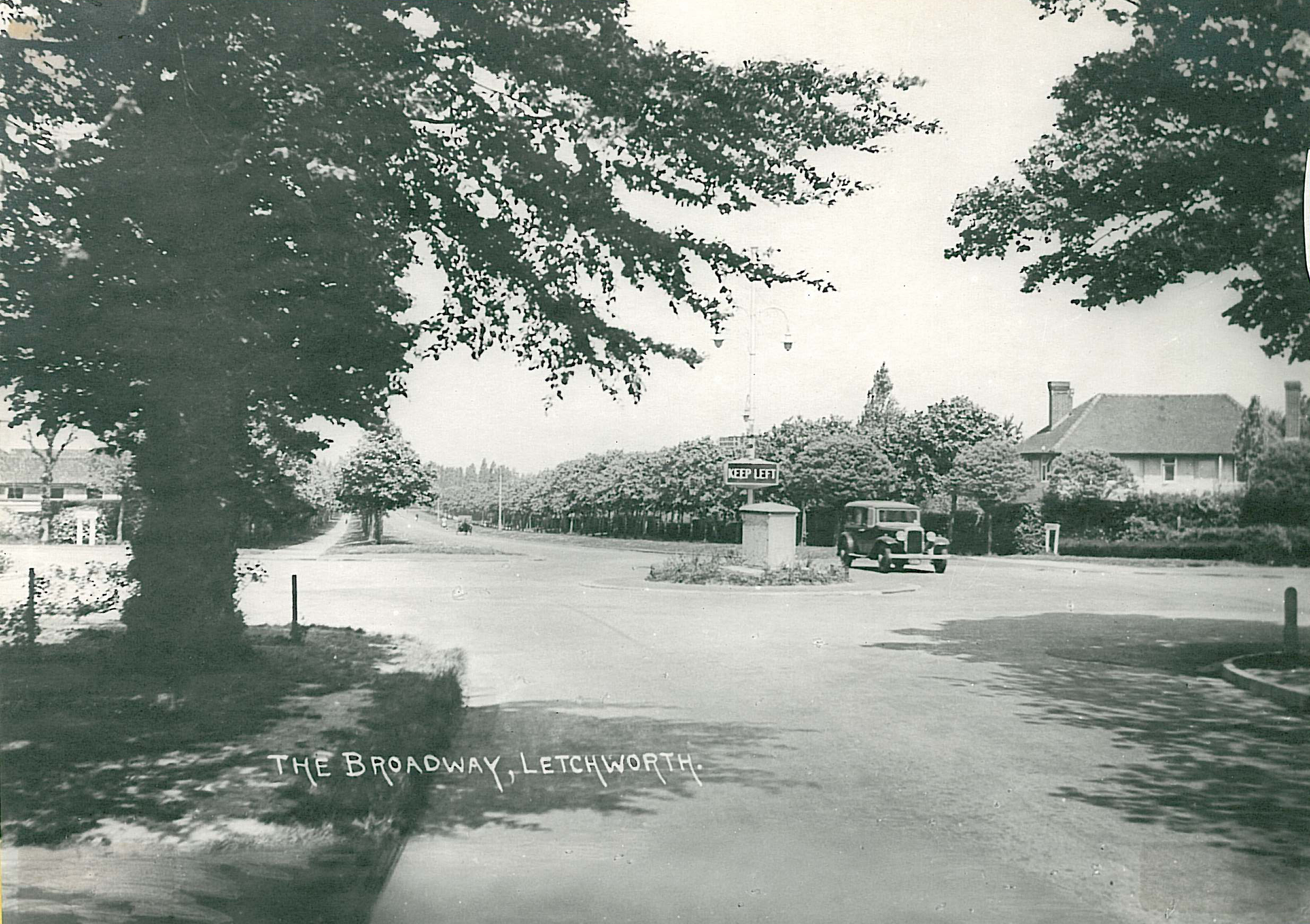 Sollershott Circus - The UK's first roundabout | Letchworth Places ...