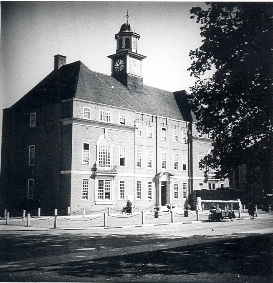 Letchworth Town Hall | Letchworth Places | Herts Memories