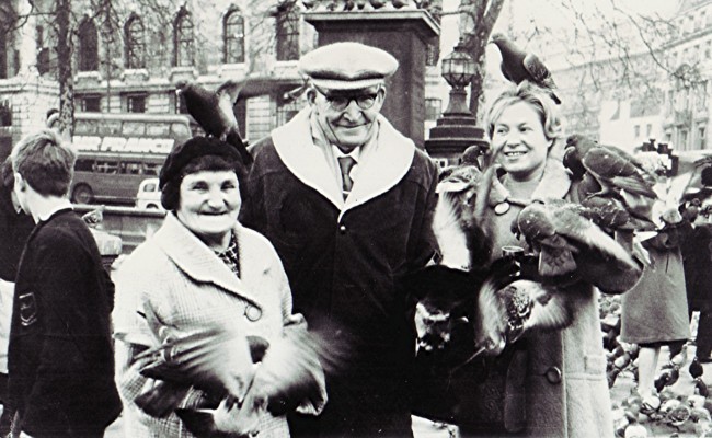 Crouch & Stratton | Redbourn Outings A-C | Herts Memories