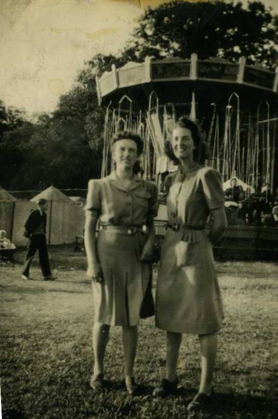 WOMEN'S LAND ARMY - during WW2 | Farms, World War Two, Women's Land ...